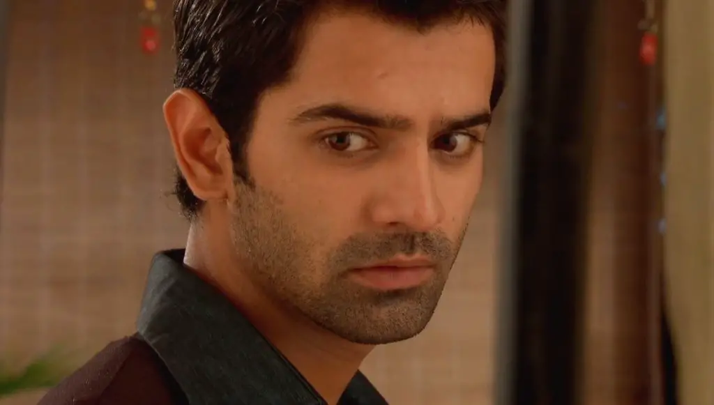 IPKKND on Starplus Arnav thinks of Khushi NEW - TellyReviews