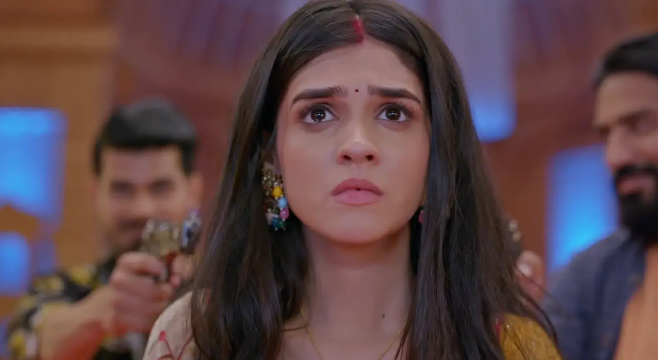 Kumkum Bhagya Upcoming 25th May 2025 Written Update: Prarthna's Auction - TellyReviews