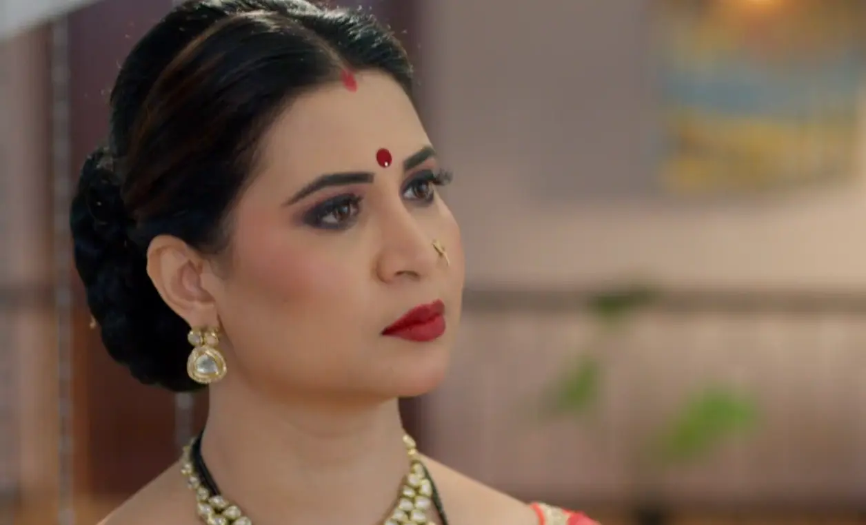 Vasudha 4th November 2025 Written Update: Surya Exposes Dev and Vasudha’s Love Before Chandrika ...